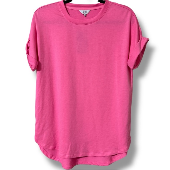 crown & ivy | Tops | Crown Ivy Size Xs Solid Pink Short Sleeve Pink ...